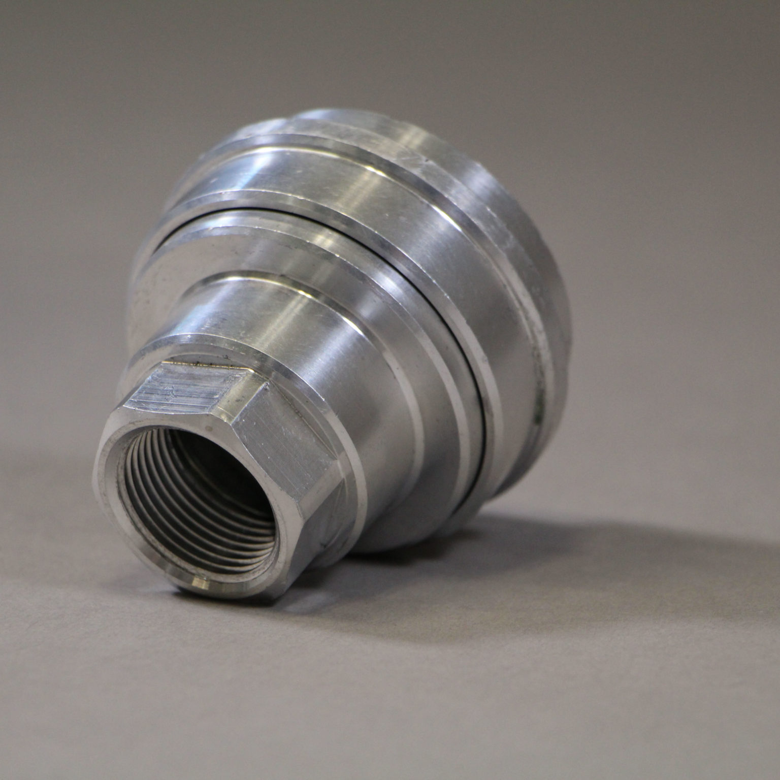 Aluminum adapter for SMART valves - Rothschenk